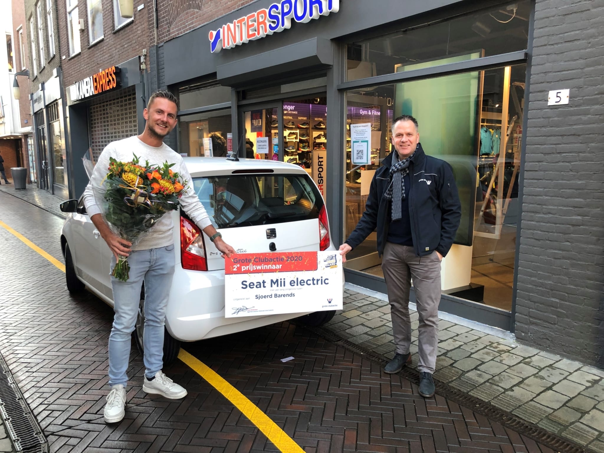 Eigenaar Intersport Goes wint auto - Grote clubactie